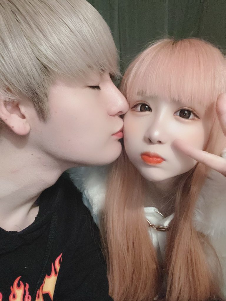 ゆりにゃオフィシャルブログ